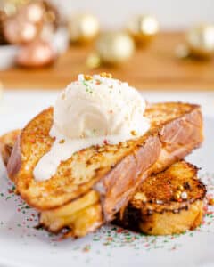 Christmas French Vanilla French Toast | Golden Truffle